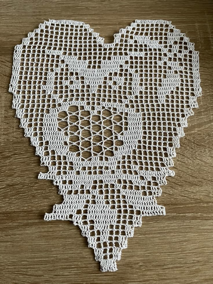 Le basi dell'uncinetto filet, come lavorare a filet, Dollmaking Tutorial